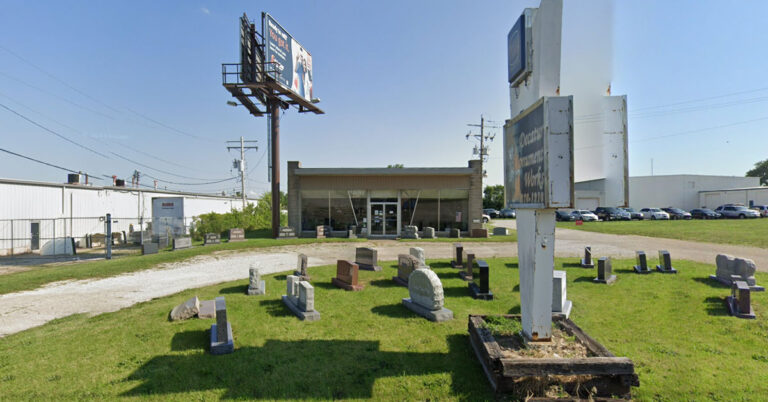 Decatur Monument Works - Tombstones, Monuments, & Memorials